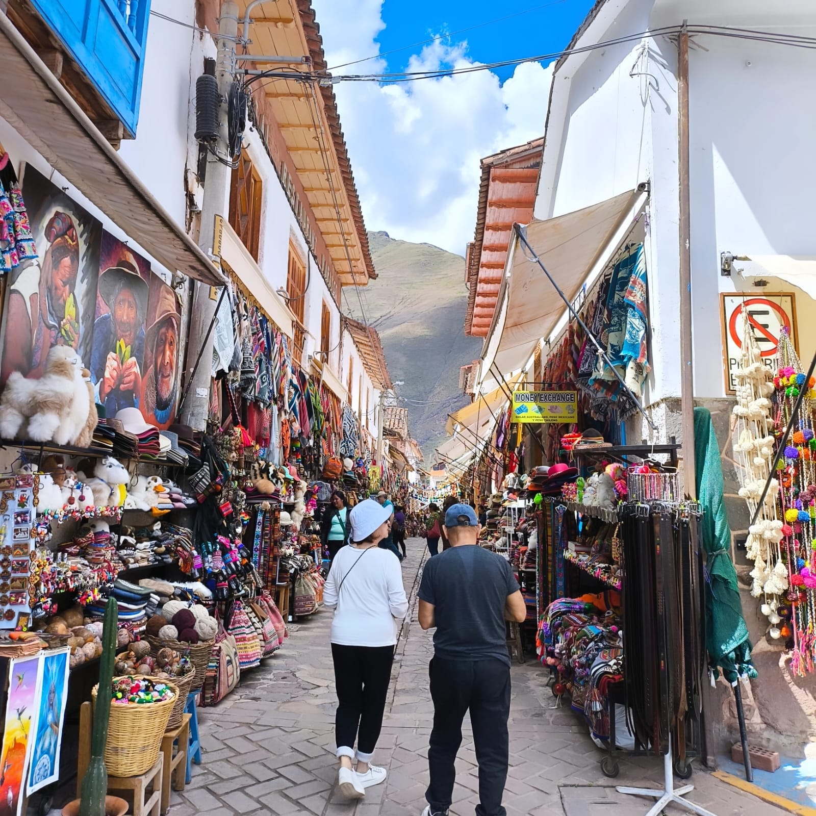 What to Buy in Cusco: Authentic Souvenirs and Where to Find Them ...